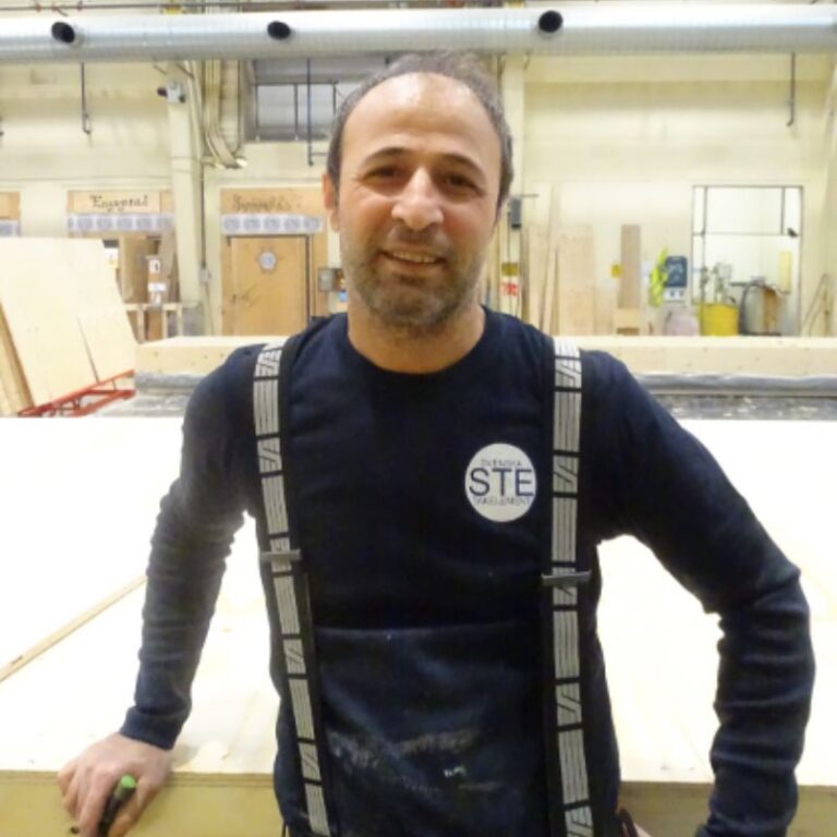 Kontakt - Svenska Takelement AB